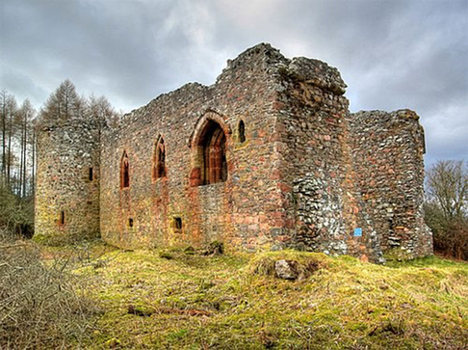 Rait Castle | Scottish Castles Association